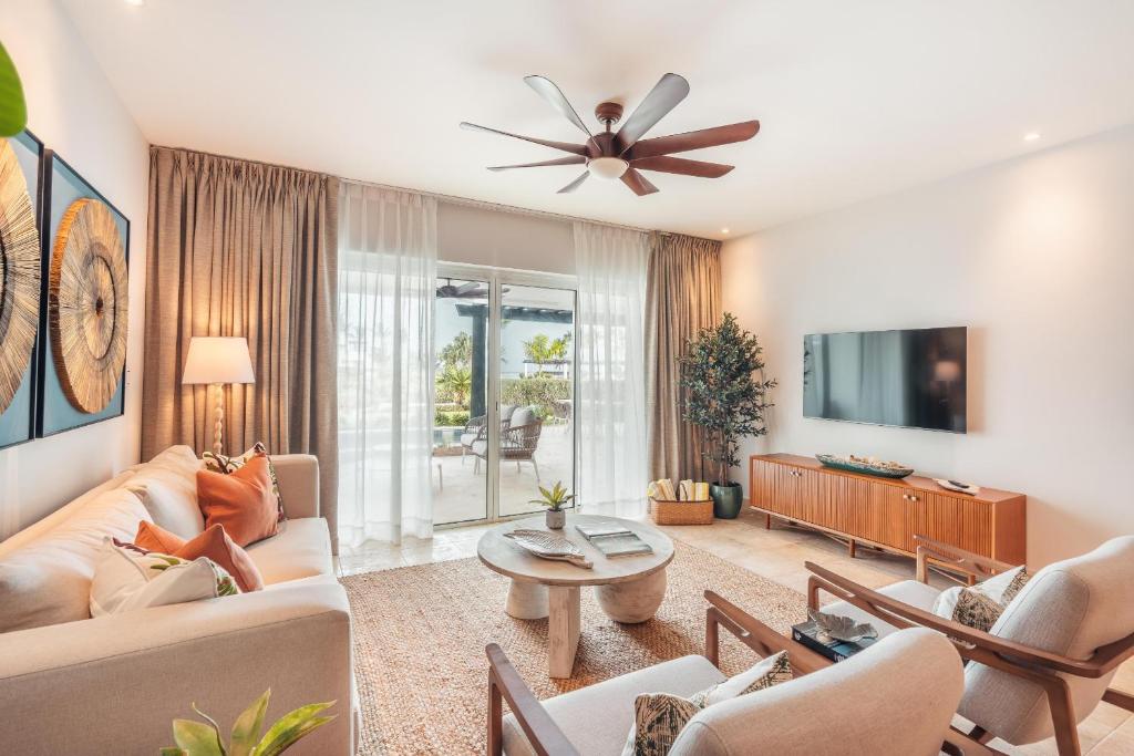 Apt with picuzzi in Cap Cana at Punta Palmera BA5, Пунта-Кана ...