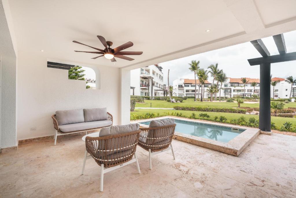 Apt with picuzzi in Cap Cana at Punta Palmera BA5, Punta Cana (precios ...