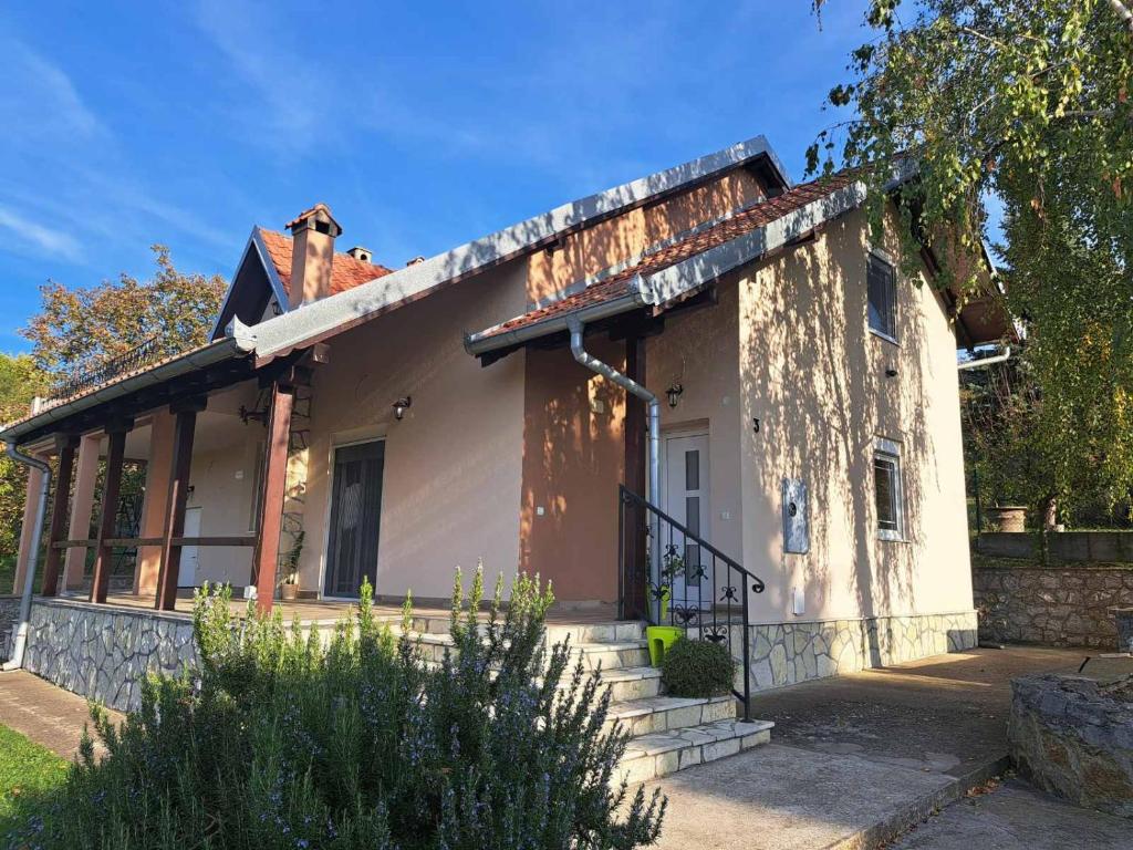 Ramonda house, Brestovik (updated prices 2025)