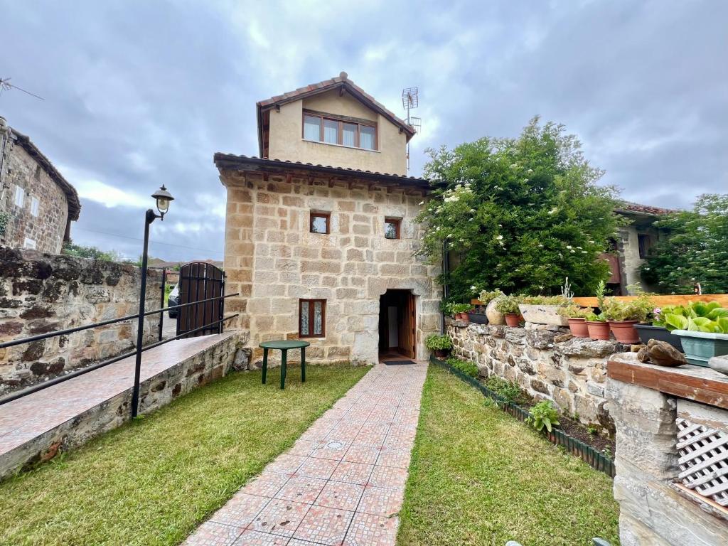 El Socaire del Trasgo-Complejo de Casas Rurales, Santa Gadea (updated ...