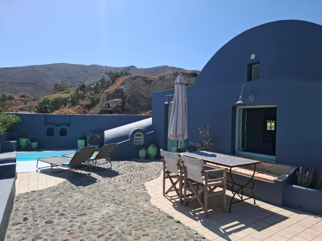 Oniros, Oia (updated prices 2026)