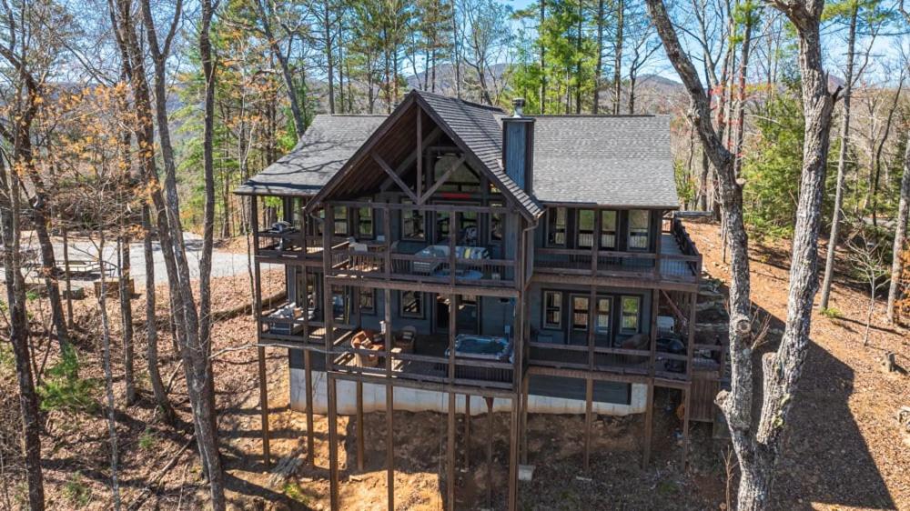 Rocky Ridge Escape, Blue Ridge (updated prices 2024)
