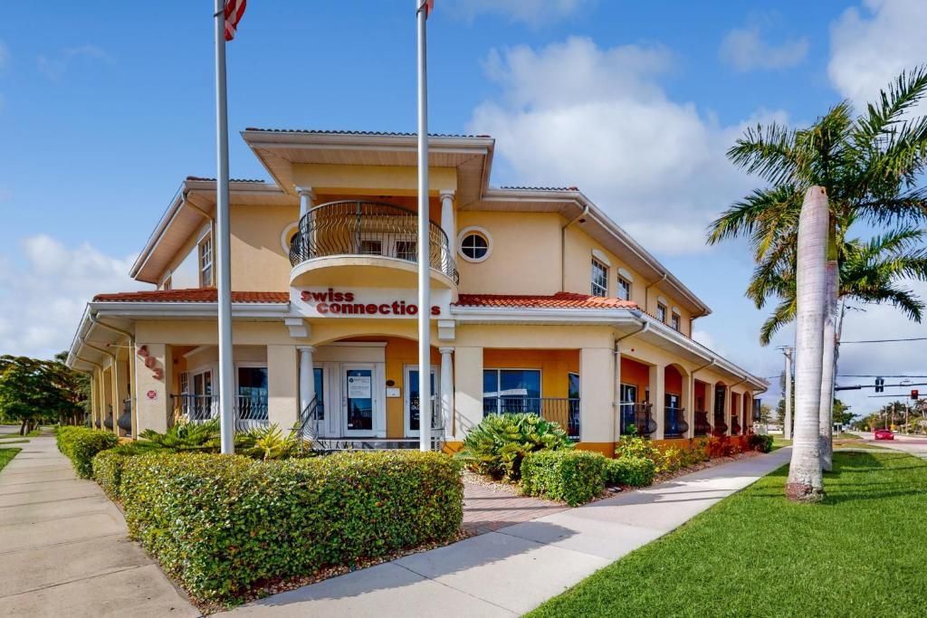 Downtown Punta Paradise, Punta Gorda (updated prices 2025)
