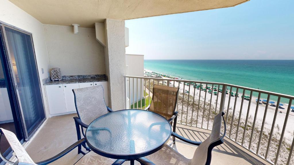 Inlet Reef 605- by Holiday Isle Properties, Destin (precios ...