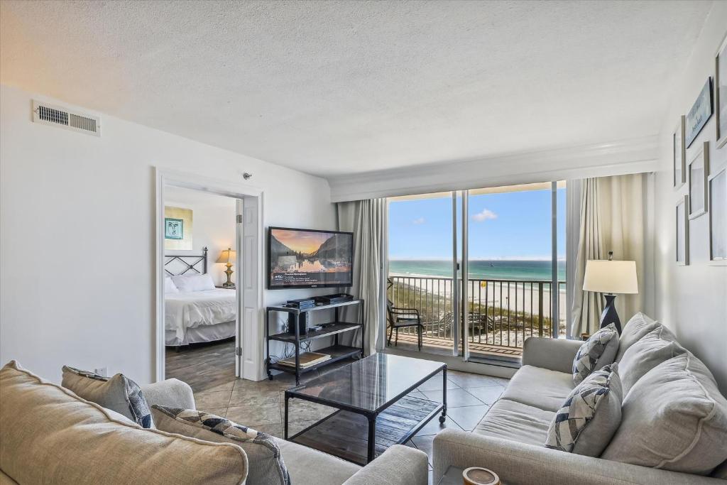 Destin on the Gulf 406-By Holiday Isle Properties, Destin (updated ...