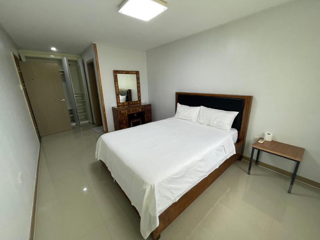 Koregon Condo & VIlla, Mabalacat (updated prices 2025)