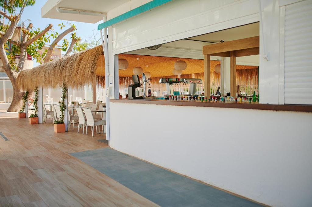 Alua Boccaccio, Port d'Alcudia (updated prices 2025)