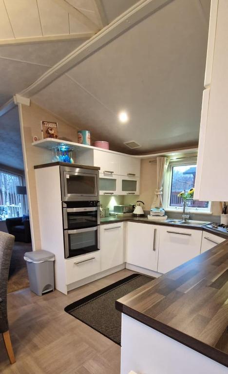 Hunter's Lodge Hot Tub Holiday, Northumberland, Felton (updated prices ...