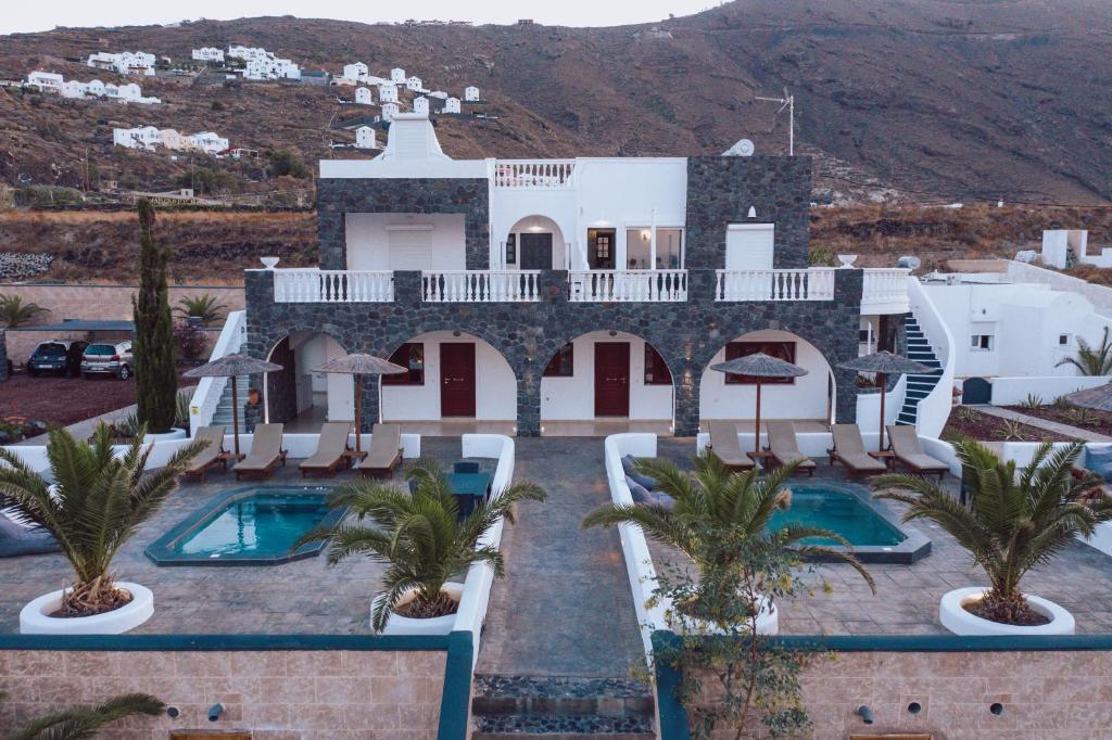 Rhenea Resort, Imerovigli (updated prices 2025)