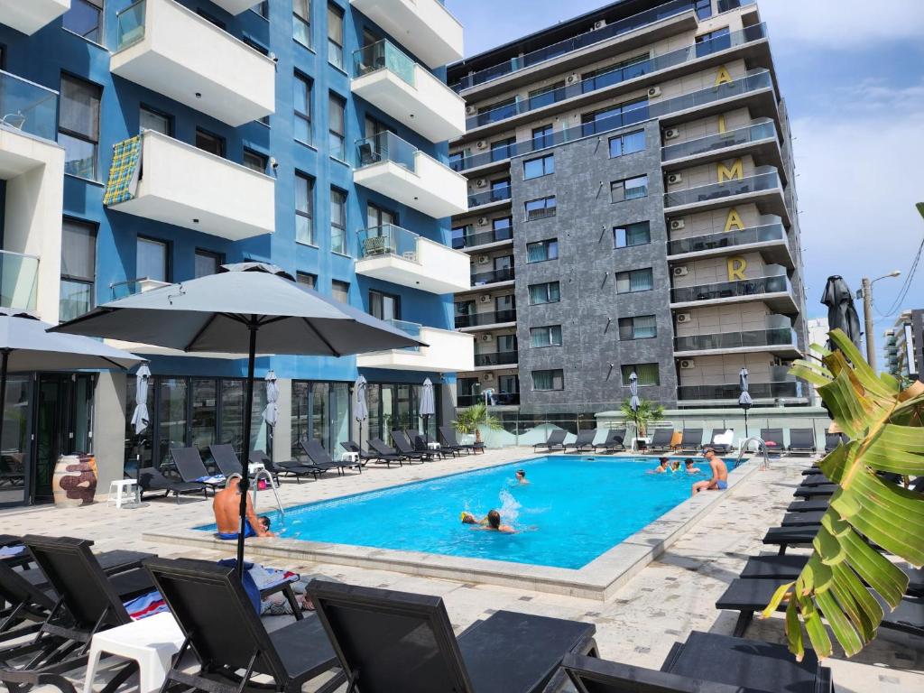 Alezzi Large Luxury Studio N10 Piscina, Нэводари (актуальные цены 2024 ...