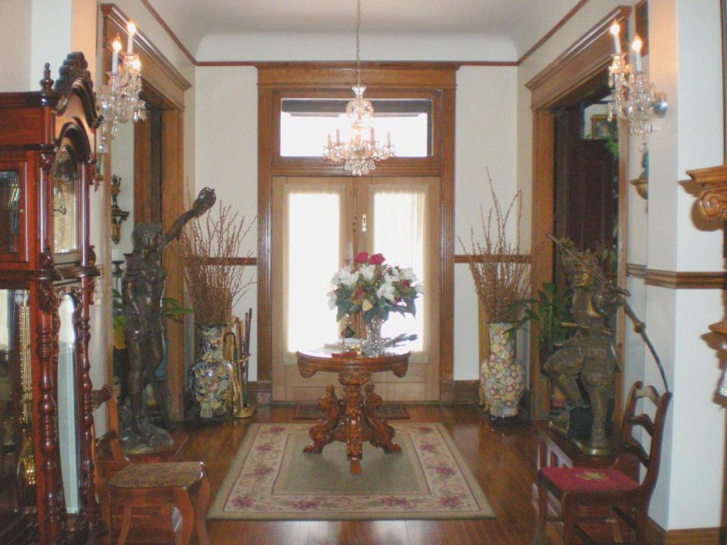 Beall Mansion An Elegant Bed & Breakfast Inn, Alton (updated prices 2025)
