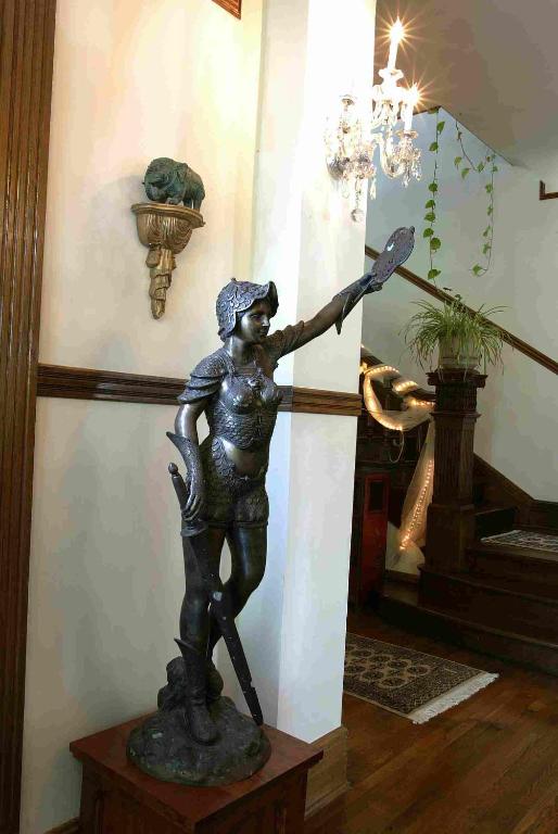 Beall Mansion An Elegant Bed & Breakfast Inn, Alton (updated prices 2025)