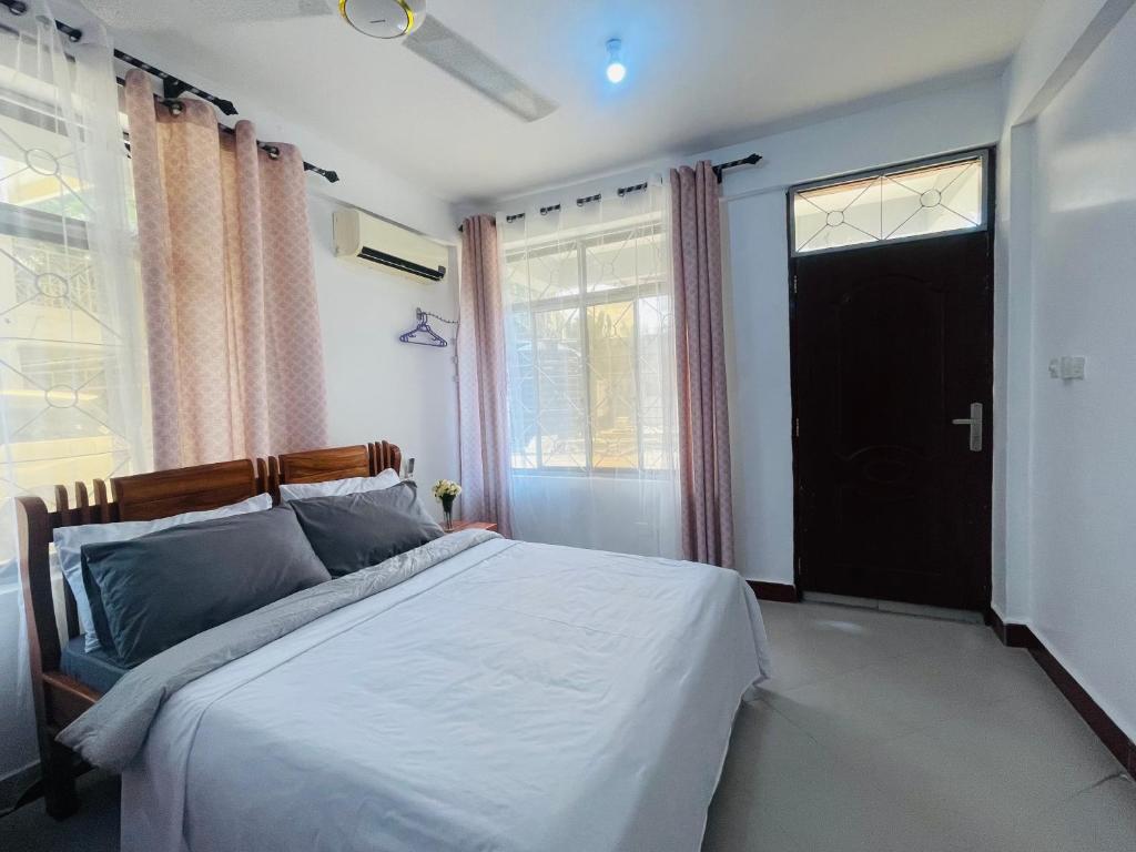 Beach Studio Apartment, Dar es Salaam (updated prices 2026)