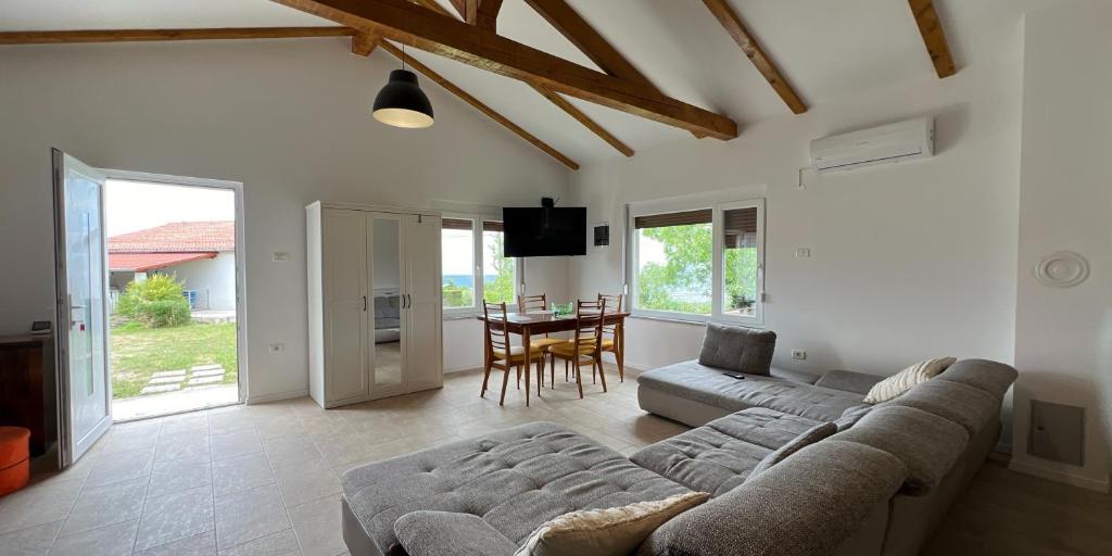 Rini House, Izola (precios actualizados 2026)