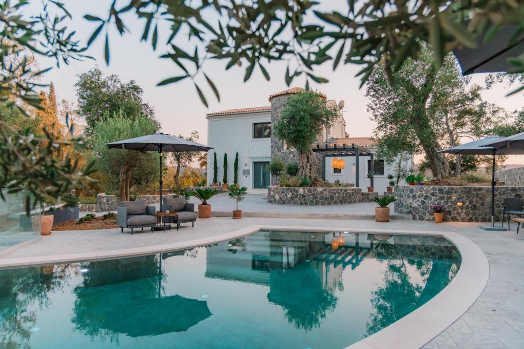 Zervos Corfu Estate, Kastanéa (updated prices 2025)