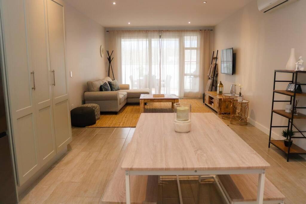 24 Le Bourgette, Franschhoek (updated prices 2026)