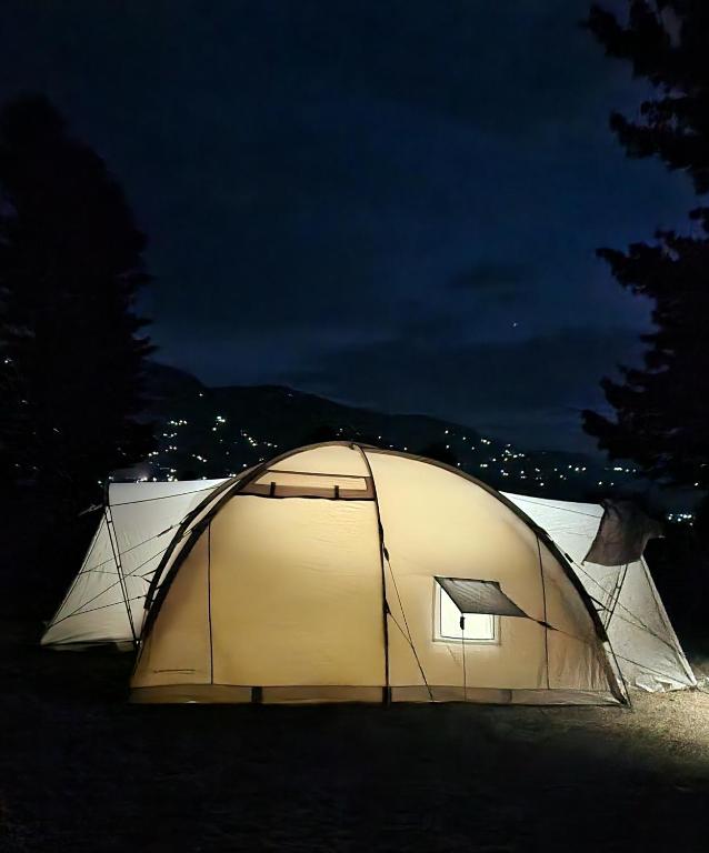 Camping meadows, Banser (updated prices 2025)