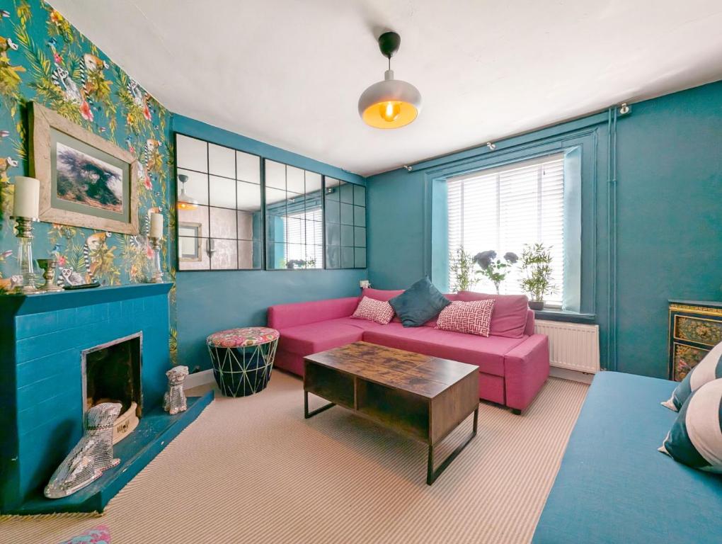 Church Path, Emsworth (updated prices 2026)