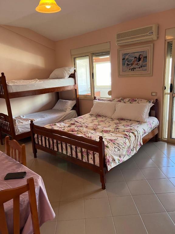 GEES House, Golem (precios actualizados 2026)