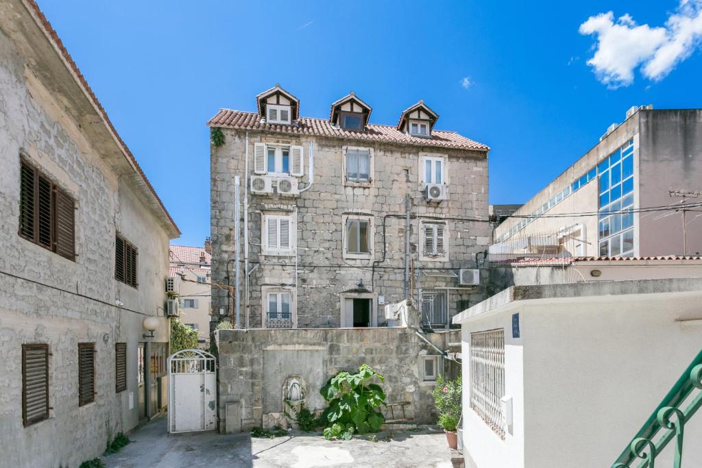 Apartments with WiFi Split - 23450, Split (updated prices 2026)