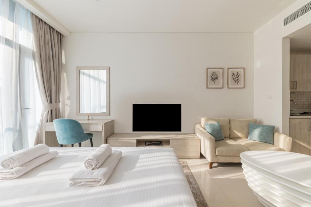 LUXE Studio at Seven Palm with Infinity Pool, Dubai (updated prices 2024)