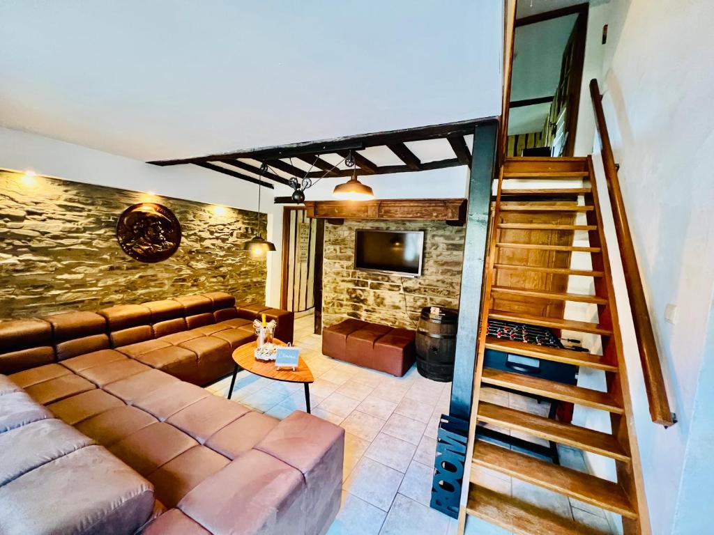 La balade en forêt - gîte 9 personnes en Ardenne, Tenneville ...