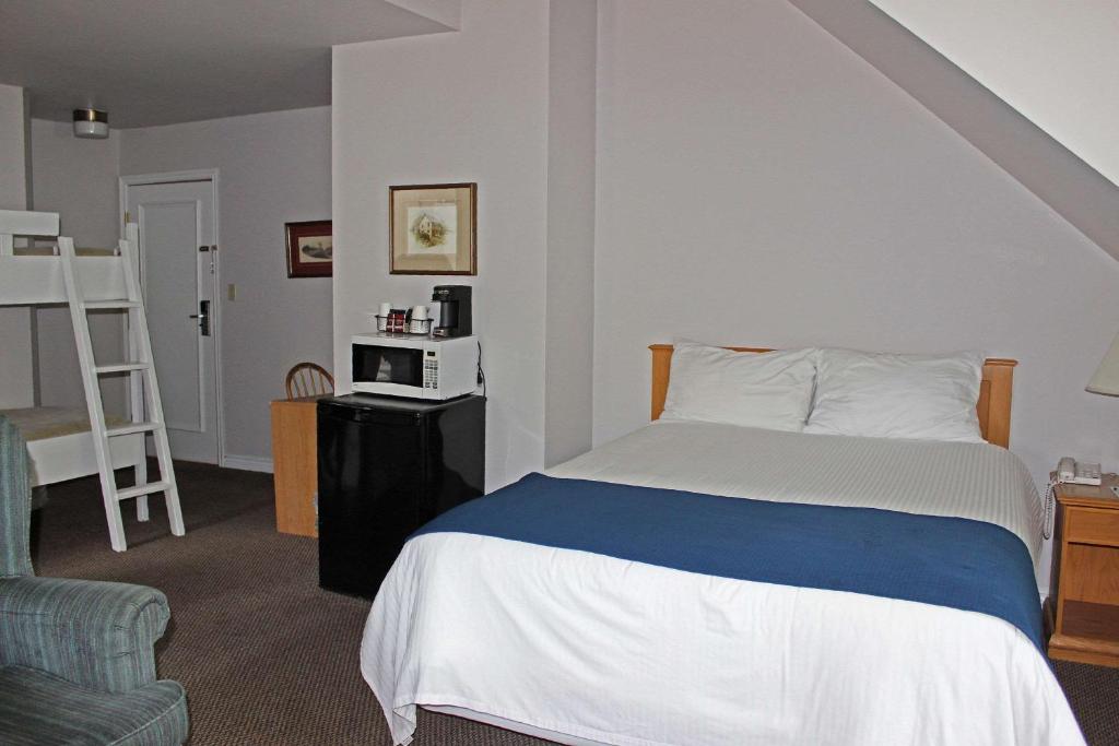 Isaiah Tubbs Resort & Conference Centre, Picton (updated prices 2025)