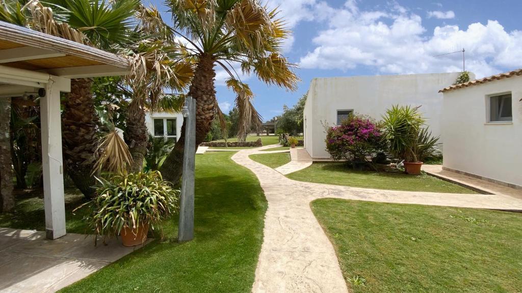 Oasi Blu, Calasetta (updated prices 2026)