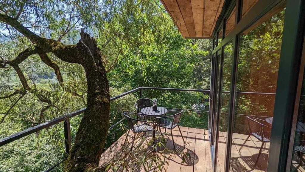 Forest Tree Houses, Дилижан (актуальные цены 2024 года)