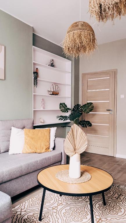 Hello Boho Hel, Hel (updated prices 2025)