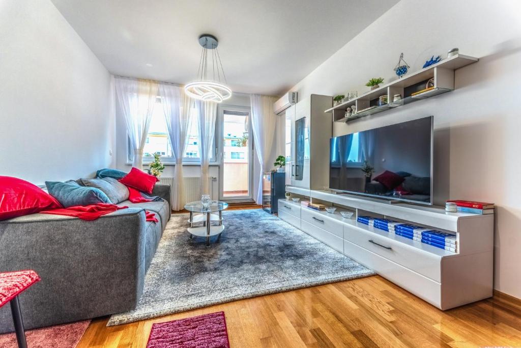 Apartment Saga With Terrace And Parking, Zagreb (updated prices 2024)