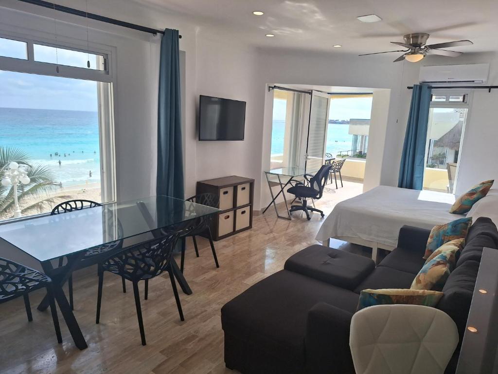 Cancun Plaza Condos, Cancún (updated prices 2025)