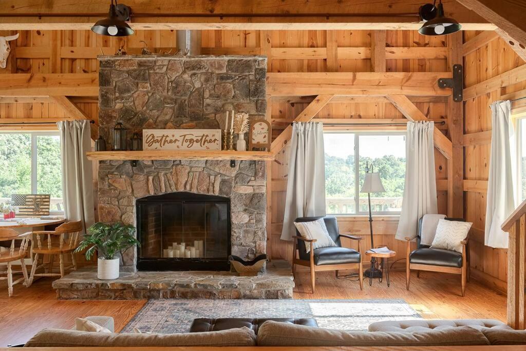 The Rustic Retreat, Pearl City (updated prices 2026)