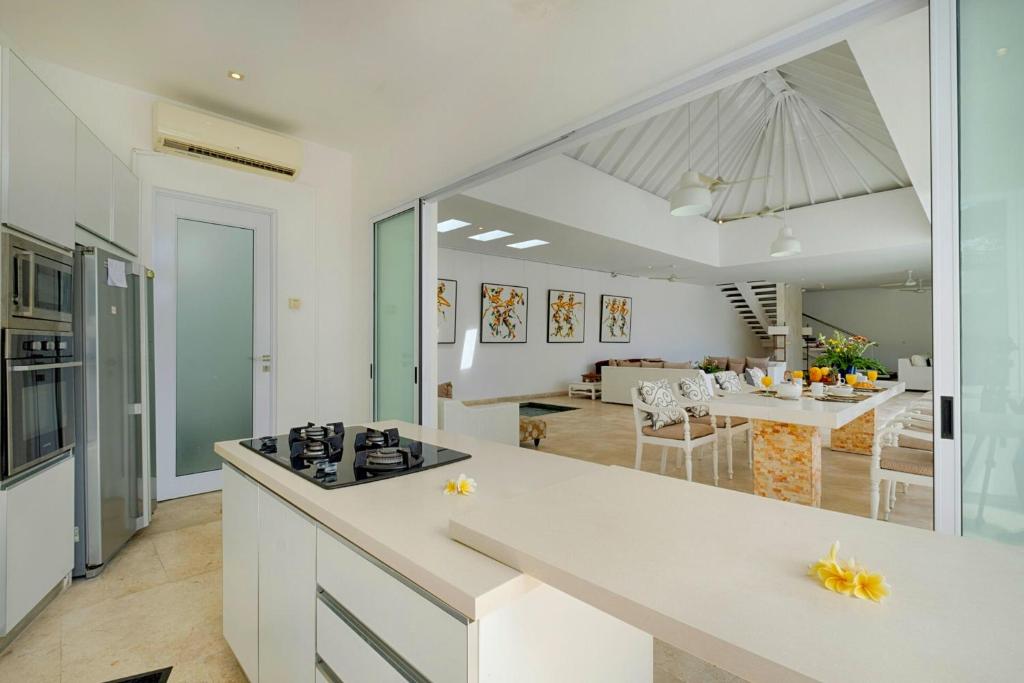 White Cany 3 BR Private Pool #IQ14, Canggu (preços atualizados para 2025)
