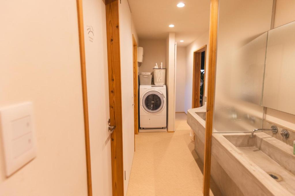 ako house, Goto (updated prices 2025)