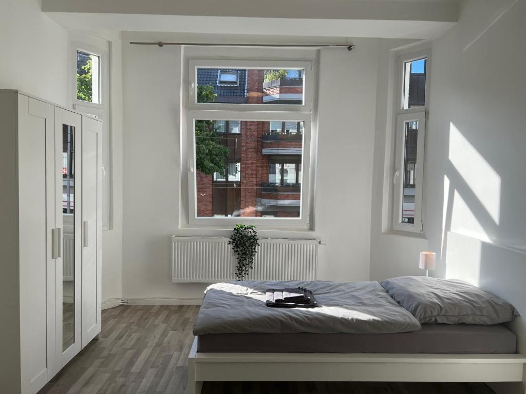 Three-bedroom apartment in Essen city center, Essen (updated prices 2026)
