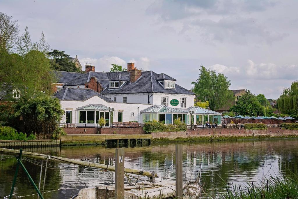 Waveney House Hotel, Beccles (updated prices 2025)