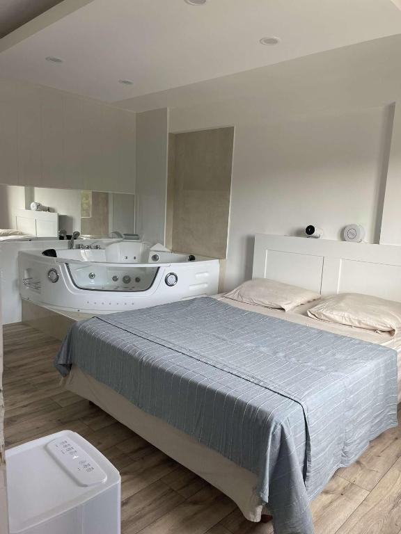 Chillroom, Nice (updated prices 2025)