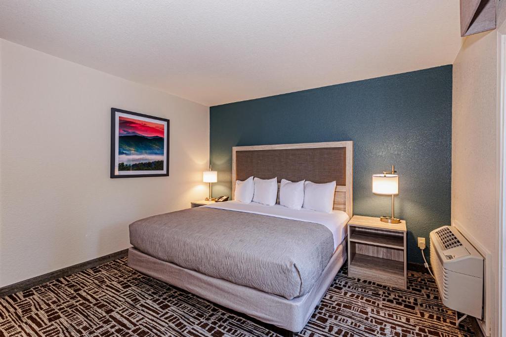 Rivers Edge Motel, Cherokee (updated prices 2025)