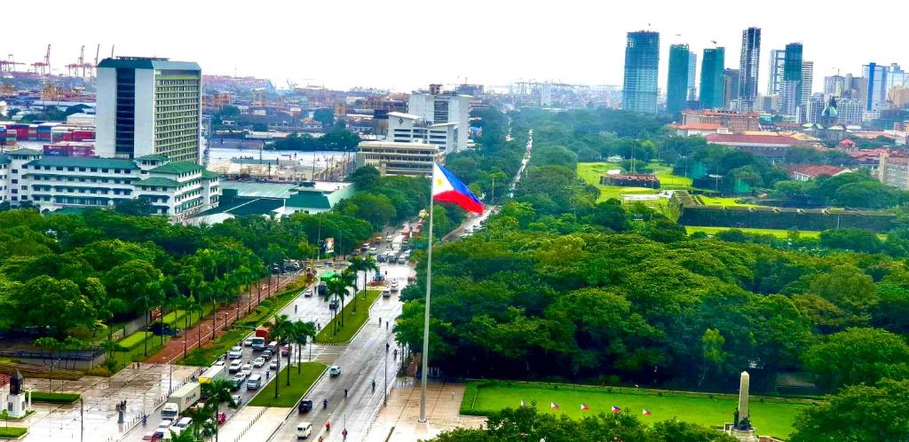ETON BAYPARK MANILA by TRIPLE VIEW CONDOTEL, Manila (updated prices 2026)
