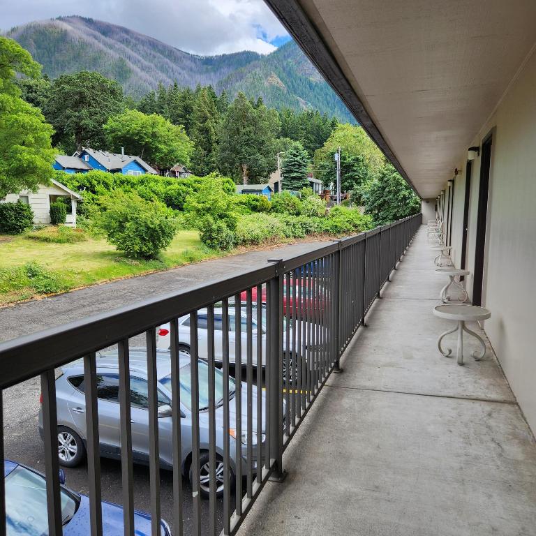 Columbia Gorge Inn, Cascade Locks (updated prices 2025)