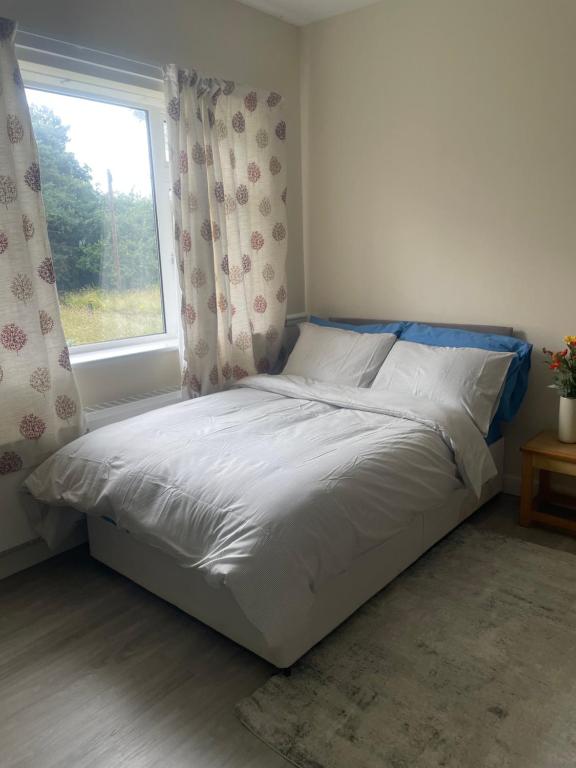 The Willows, Newark-On-Trent, North Muskham (updated prices 2026)