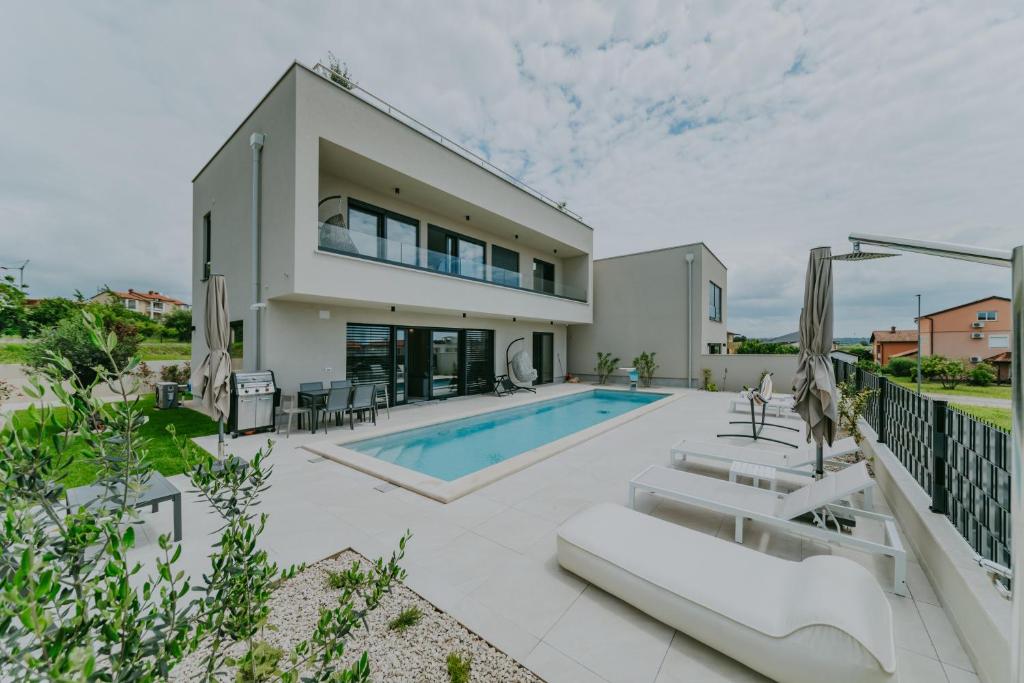 Villa Maha Chandra, Novigrad (Cittanova d'Istria) (prezzi aggiornati ...