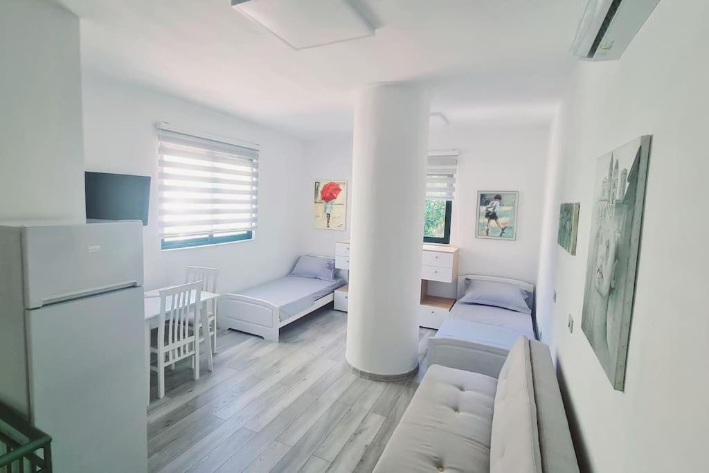 The Green Place, Tirana (updated prices 2026)
