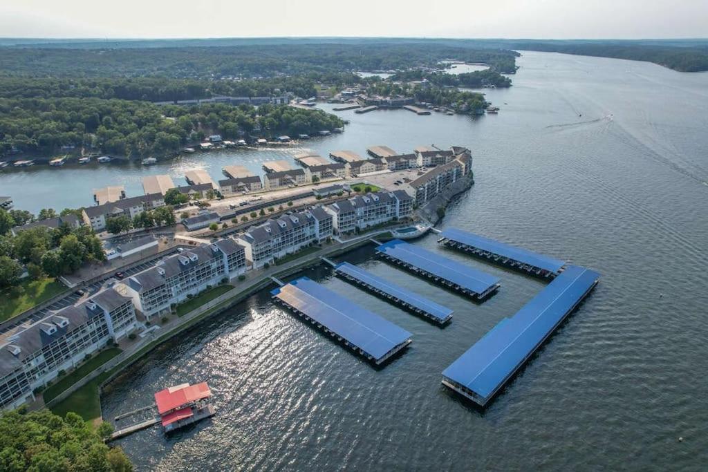 Brand New Lakefront Ozark Oasis, Osage Beach (updated prices 2024)