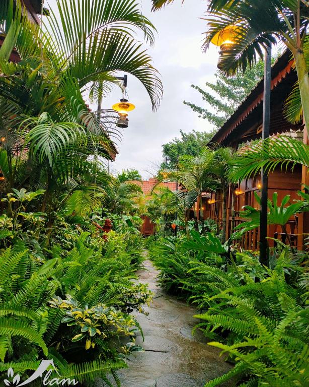 Alam Batu Village, Batu (updated prices 2025)