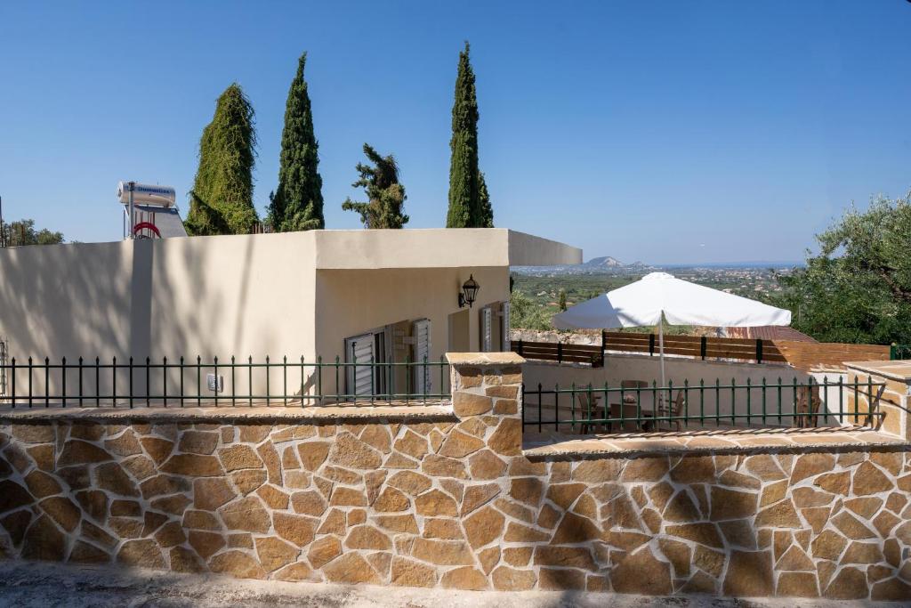 Onar House - Modern Stay in Nature, Mouzákion (updated prices 2025)