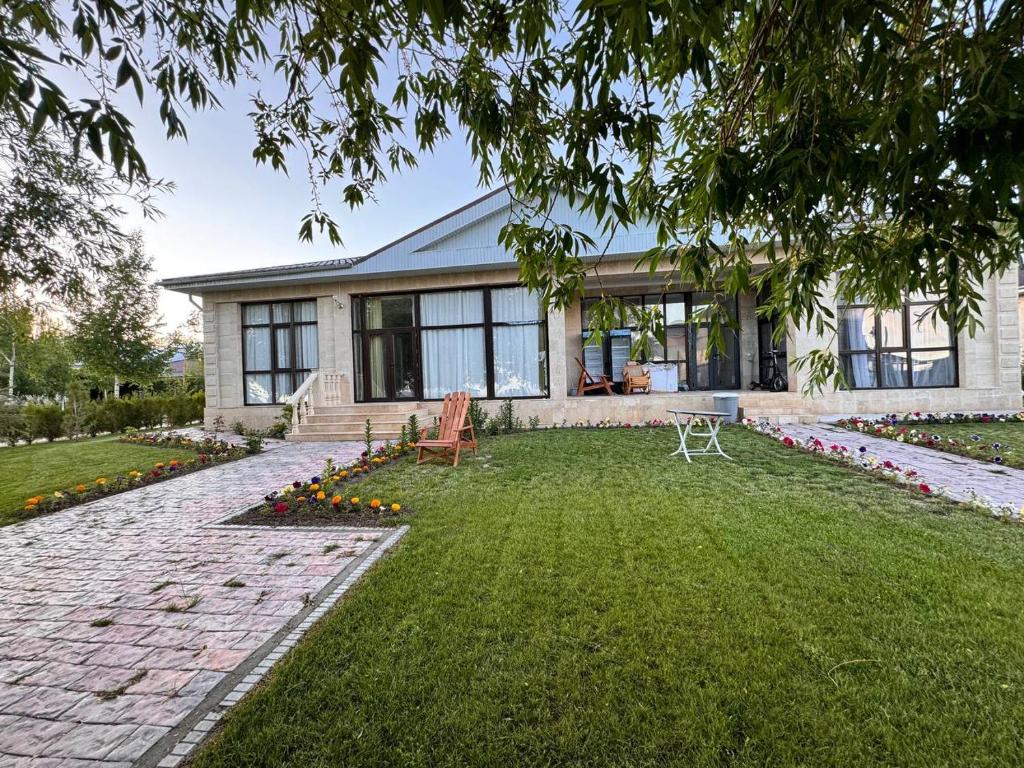 Asia-Palace коттедж, Chon-Sary-Oy (precios actualizados 2024)