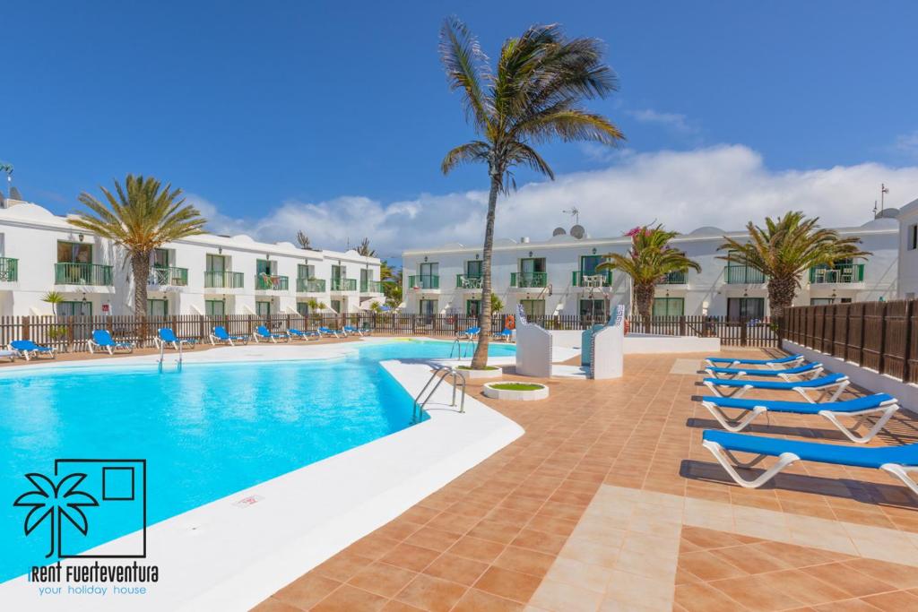 Tiffany Pool View & WiFi by iRent Fuerteventura, Corralejo (updated ...