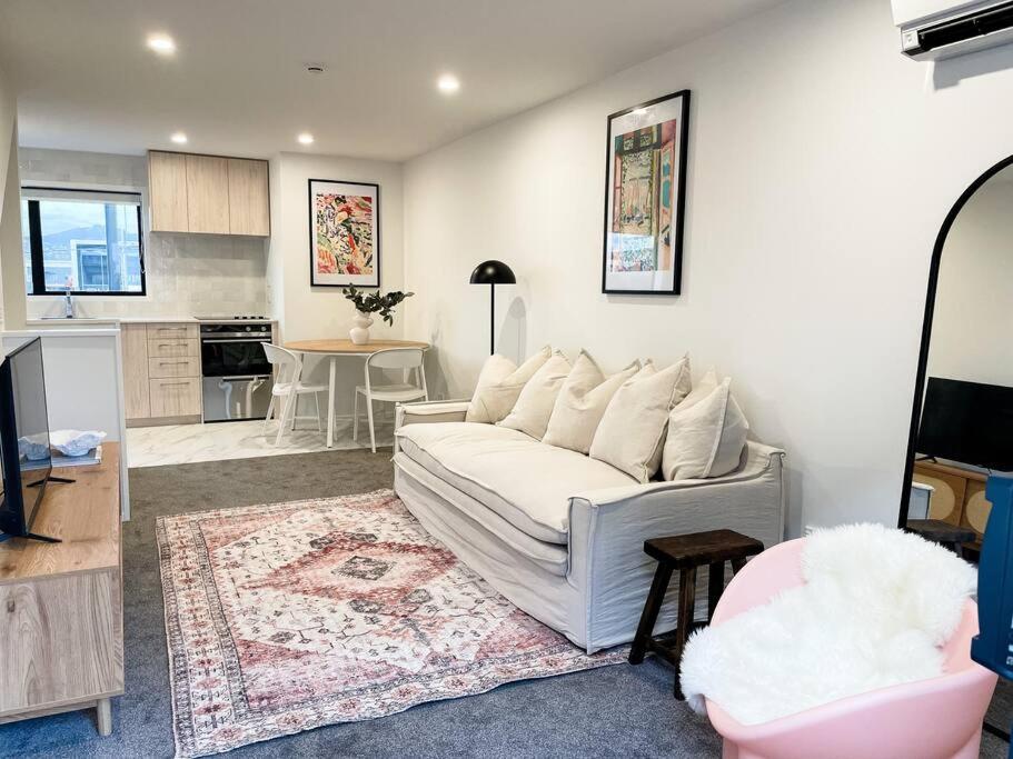 Chic City Centre Townhouse, Christchurch (updated prices 2026)